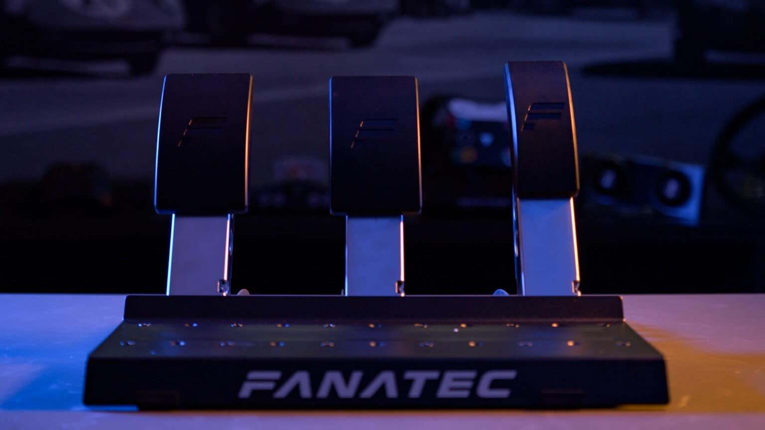 Fanatec CSL DD wheel base and CSL Pedals review | Traxion