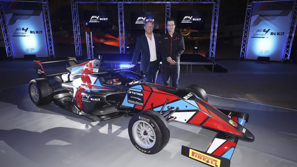 F4 drive available to esports winners | Traxion