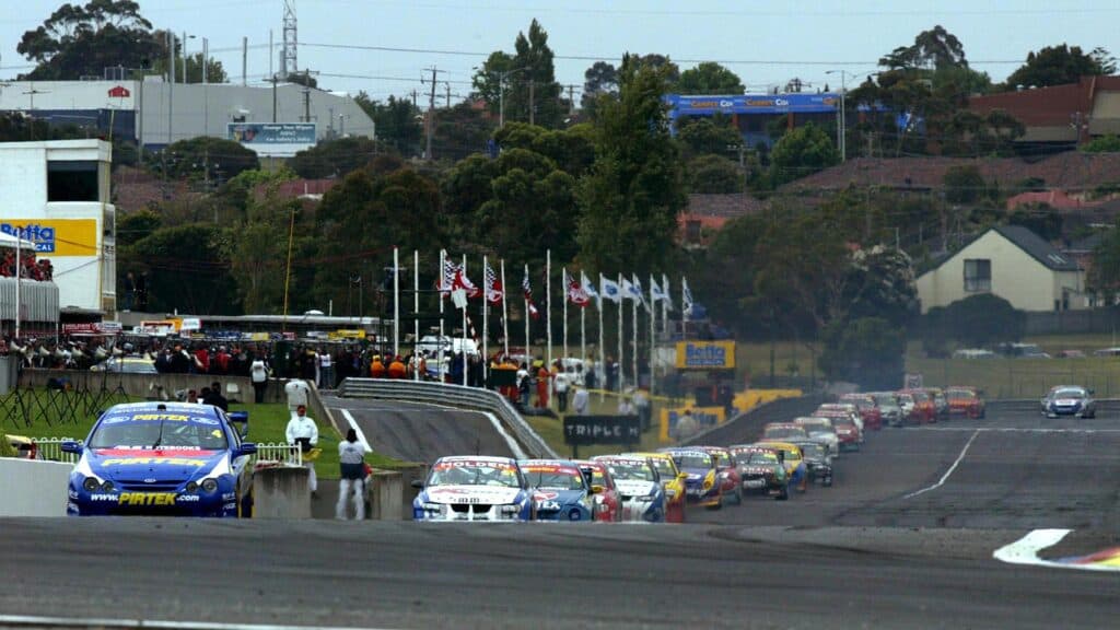 Sandown International Raceway coming to iRacing for 2022 Season 3 | Traxion