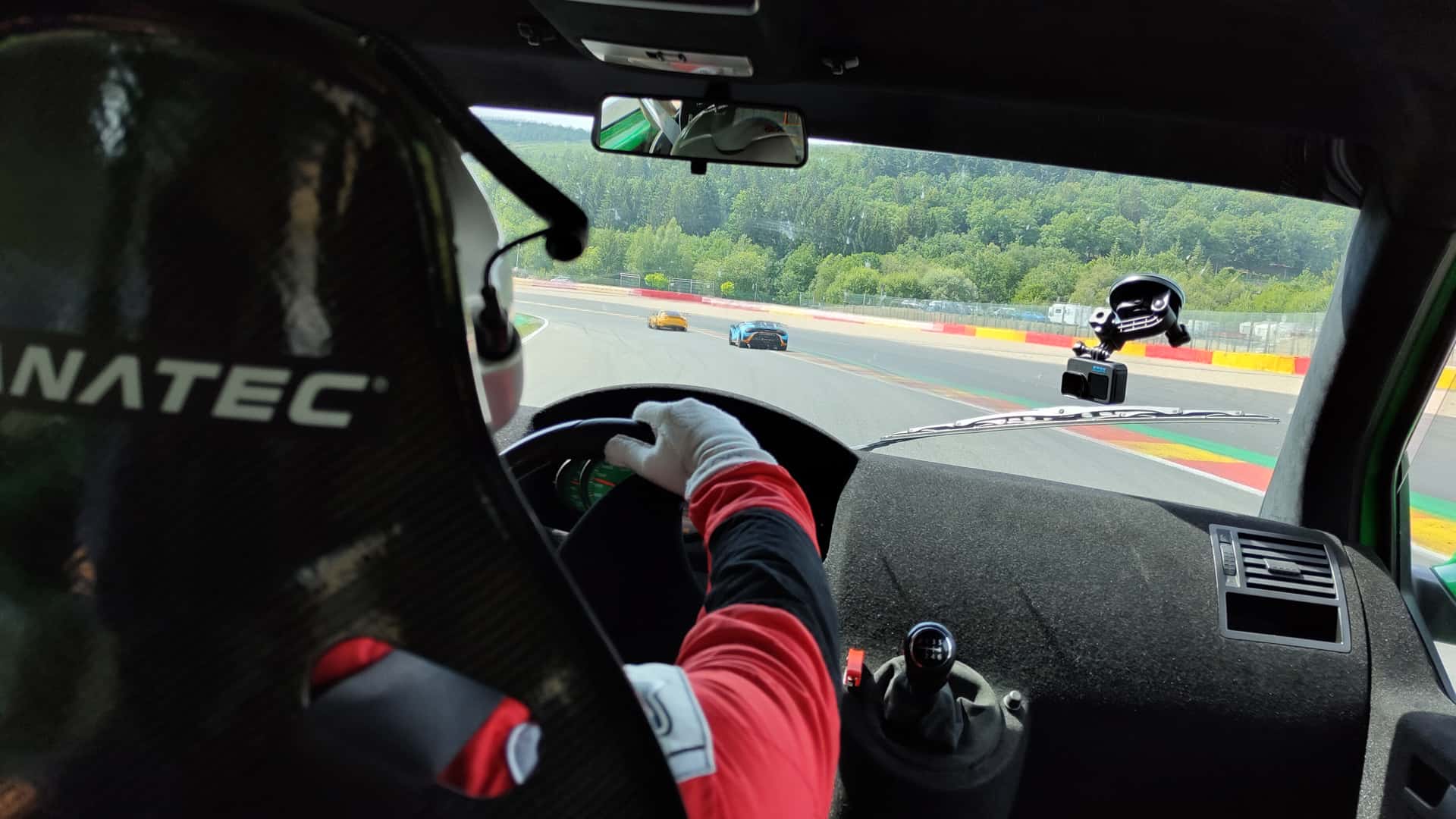 Inside Fanatec’s insane 650bhp Porsche-powered van | Traxion