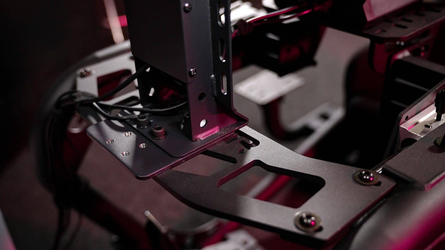 Trak Racer TR8 Pro review: A SOLID option | Traxion