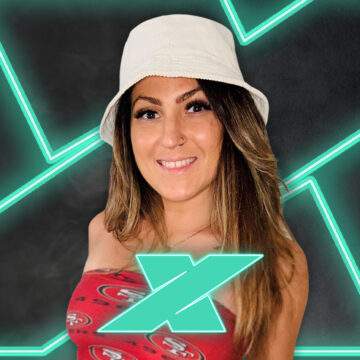 Crystal Scuor | Traxion