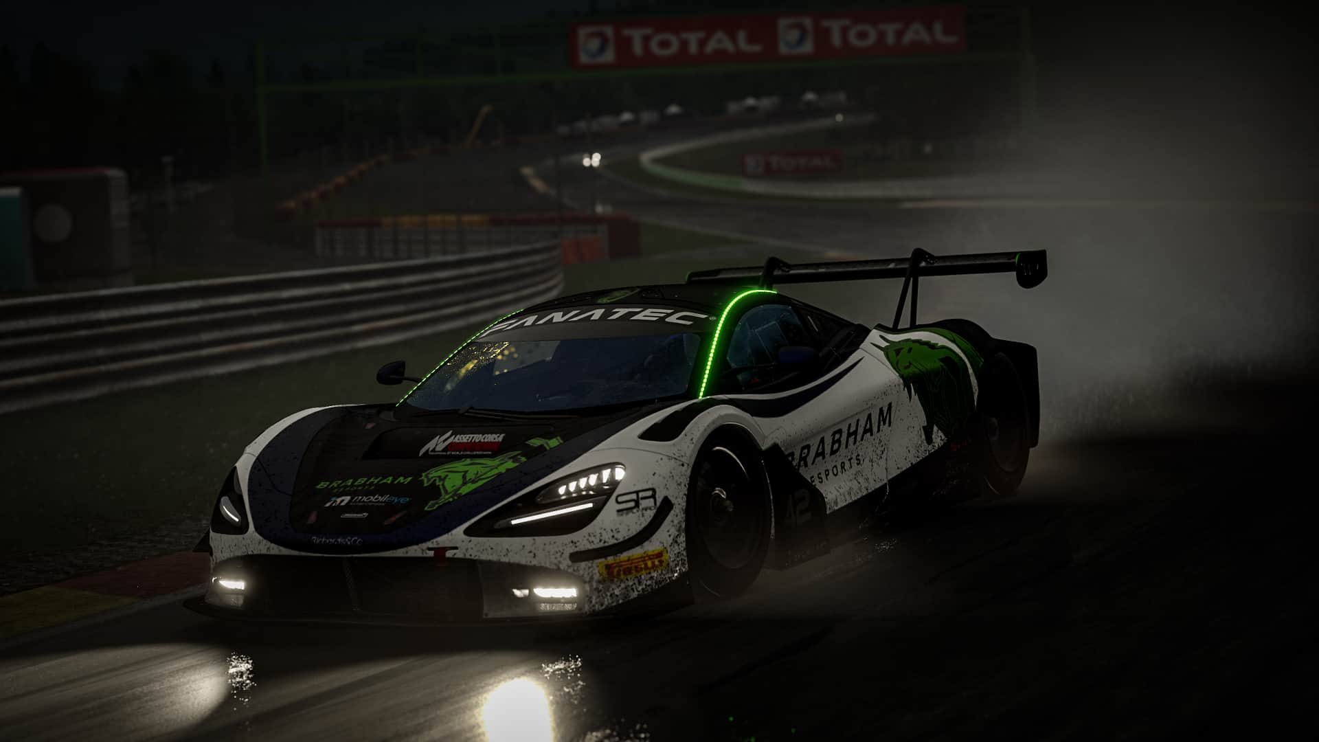 Everything you need to know about the ADAC SimRacing Expo 2022 | Traxion