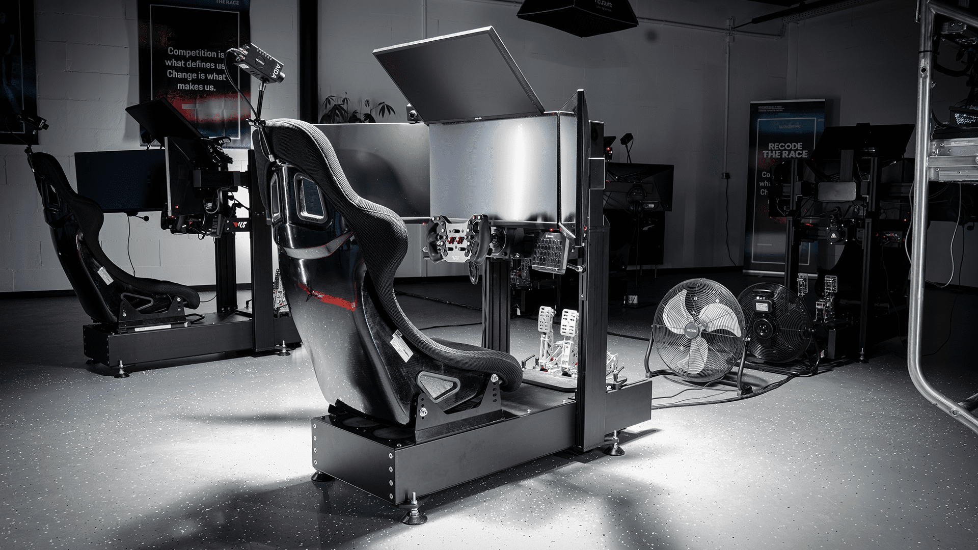 Cop the set-up: The sim racing equipment the pros use | Traxion.GG