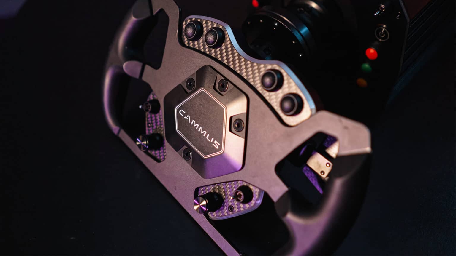 Every officially licensed Formula 1 sim racing steering wheel | Traxion