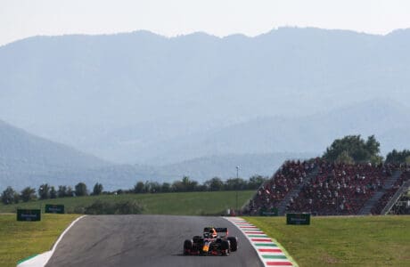 WATCH: Trying NASCAR Heat 5 and the Fanatec Podium Rim for the first ...