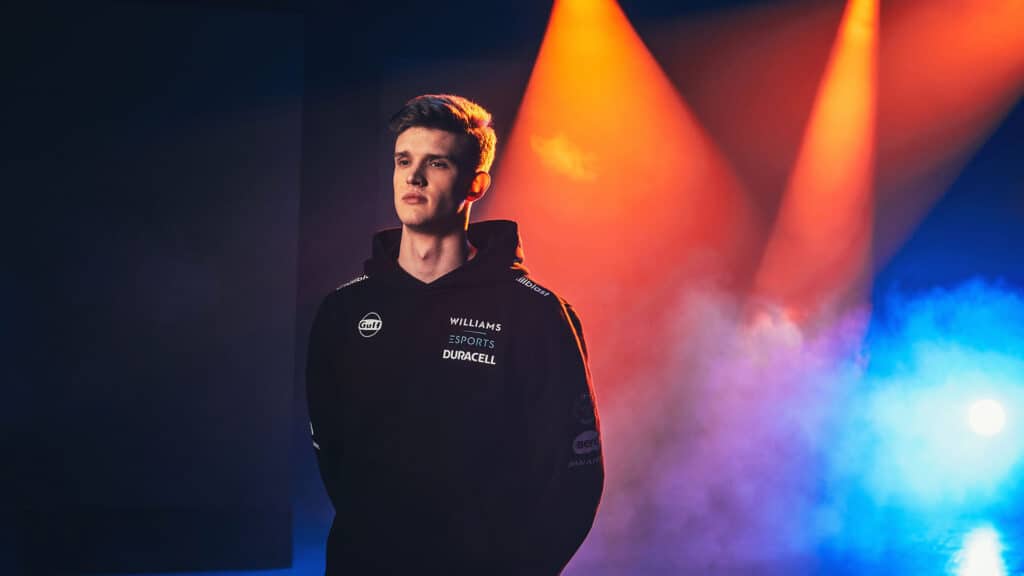 What it's like to intern at Williams Esports | Traxion