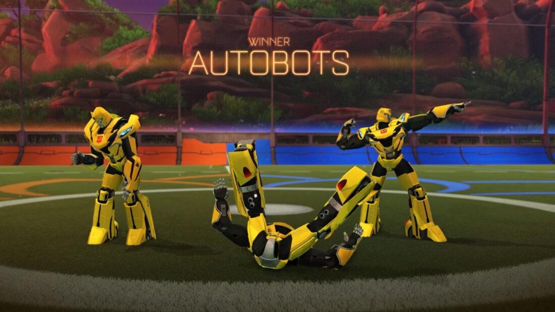 Transformers' Bumblebee hits Rocket League | Traxion