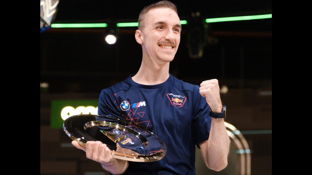 ESL R1: Kevin Siggy becomes Esports World Cup Drivers' Champion | Traxion