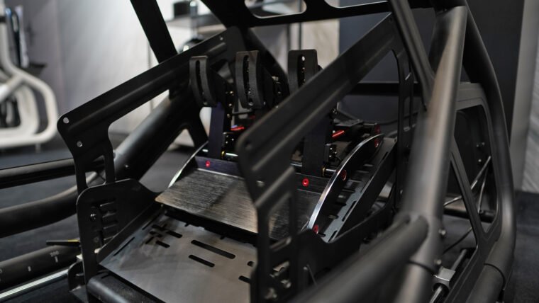 Hands-on with Corsair's debut sim racing cockpit: Rock solid | Traxion