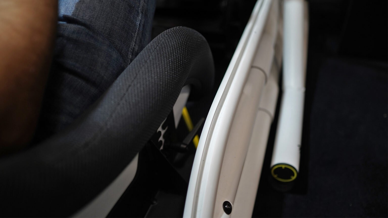 Hands-on with Corsair's debut sim racing cockpit: Rock solid | Traxion