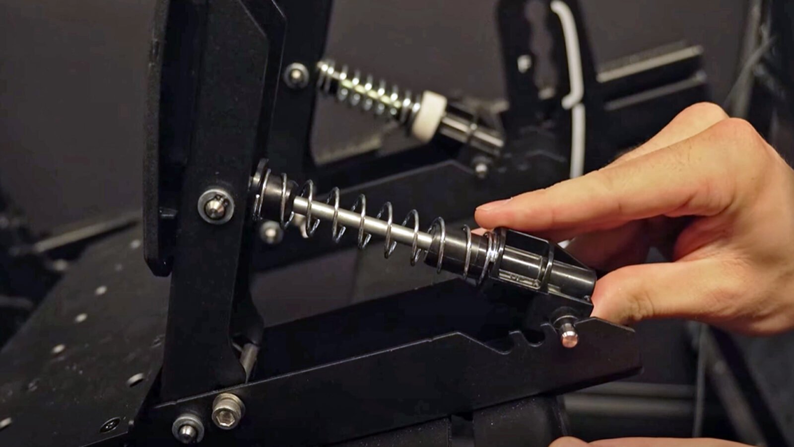 Thrustmaster’s modular Raceline Pedals are the start of something new ...