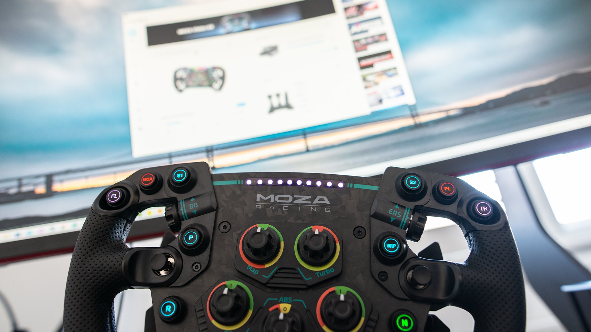 Mid-range marvel: MOZA GS V2P GT Wheel review | Traxion