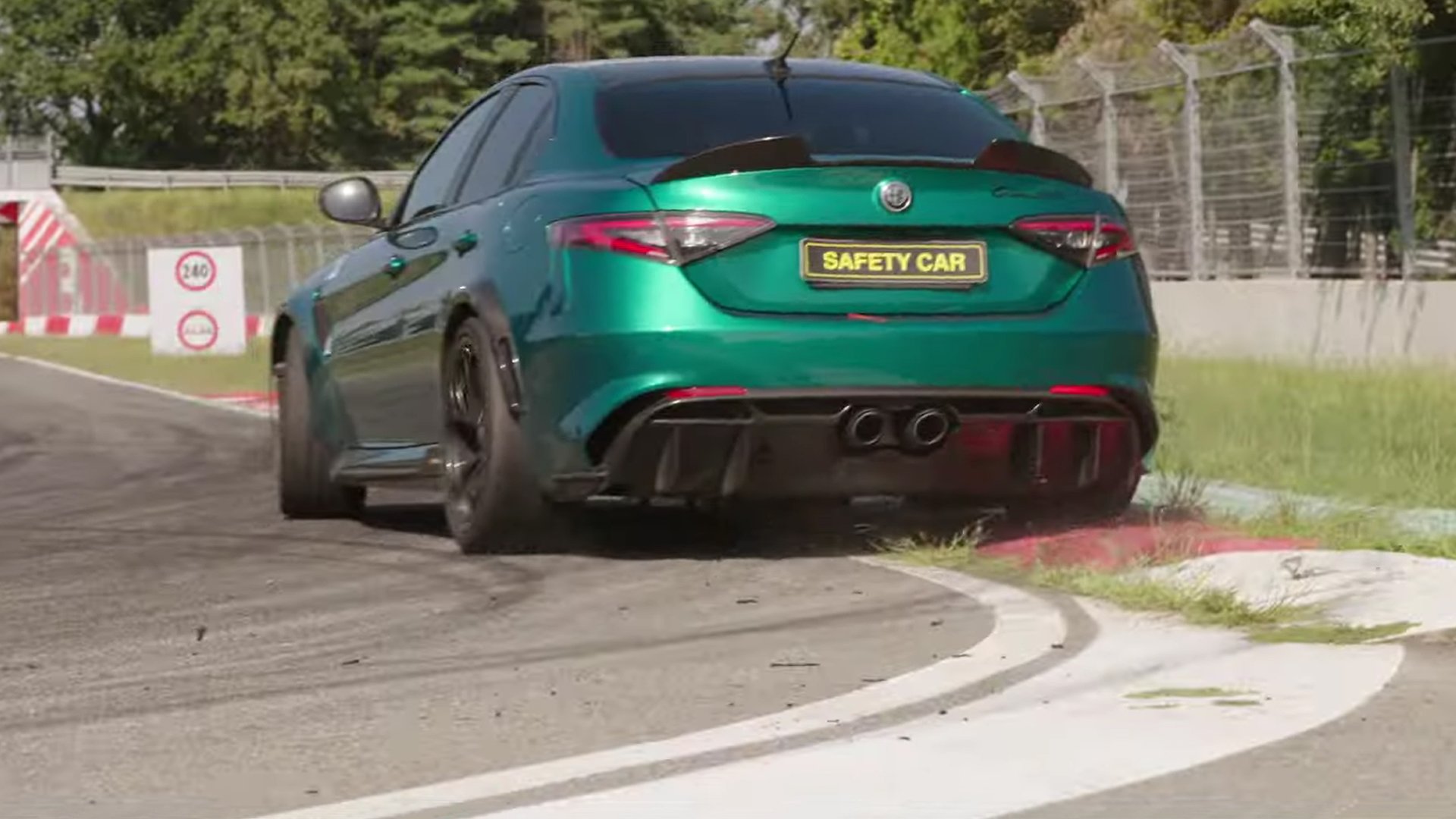 New Assetto Corsa EVO trailer showcases possible new cars and tracks ...