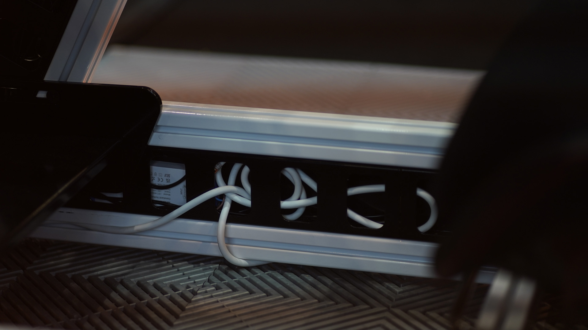 TrackTime’s prototype aluminium sim racing cockpits debut | Traxion