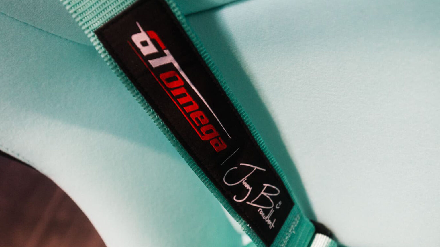 GT Omega launches Jimmy Broadbent-themed sim racing equipment range ...